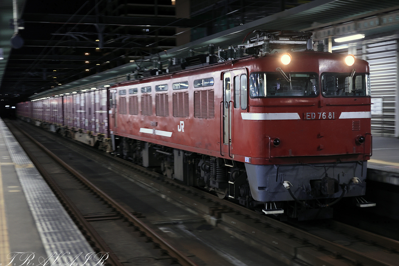 ED76-81【1070レ】吉塚駅: JNR 撮影記録